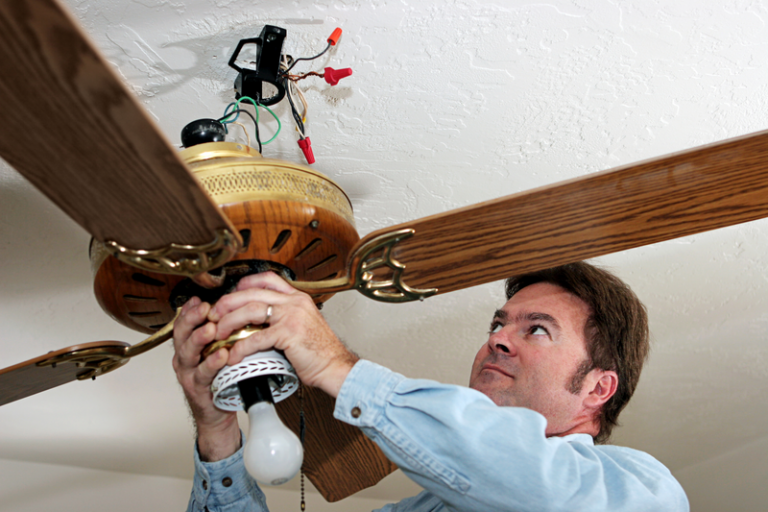 How to Remove Ceiling Fan Light Cover – A Step by Step Approach ...
